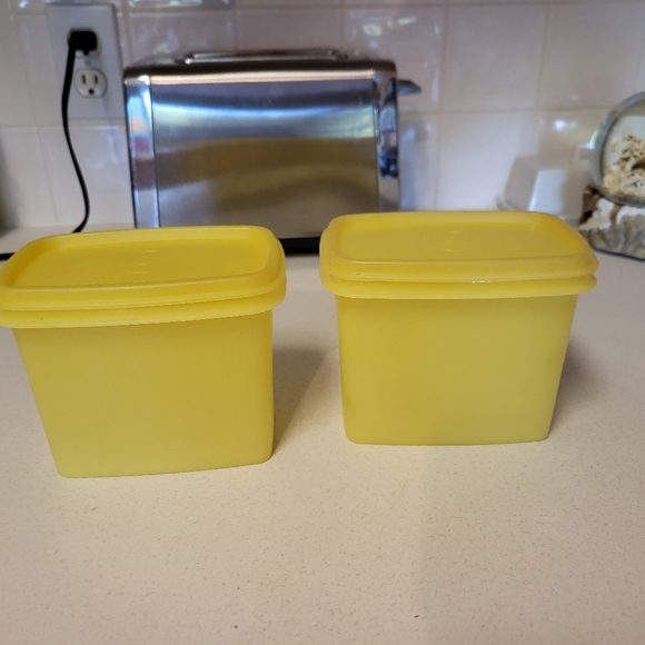 Tupperware | Kitchen | Vintage Yellow Tupperware Containers | Poshmark